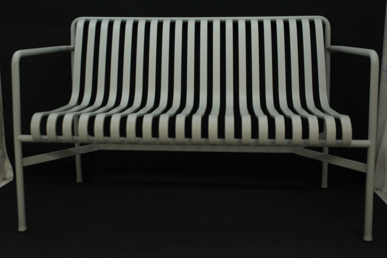 Hay Palissade Bank mit Rückenlehne Sitzbank Gartenbank Terrassenbank S